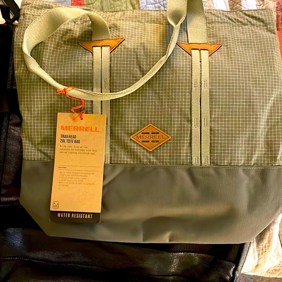 Merrell | Bags | Copy Ripstop Merrell Trailhead 2l Tote Bag Green ...